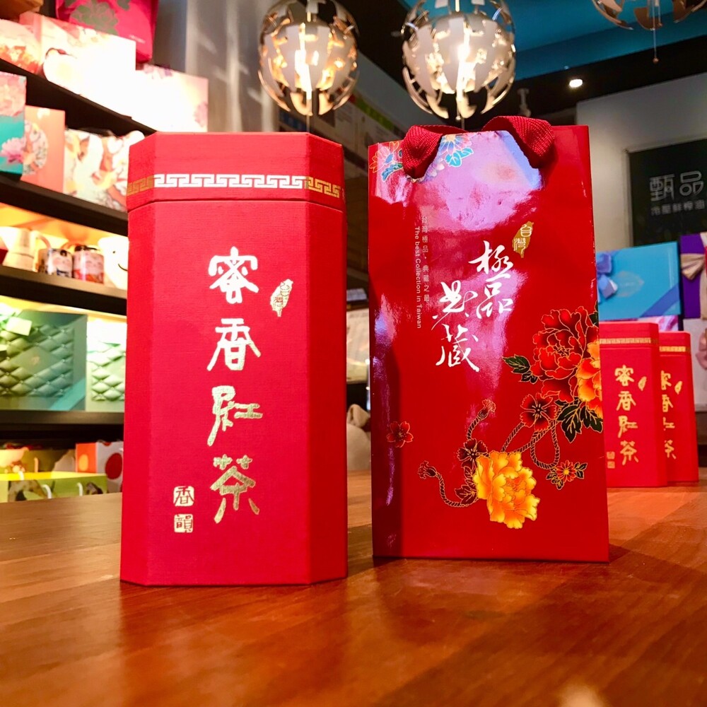 [JENPIN饌] 蜜香紅茶 110克裝禮盒提袋組 － 松果購物